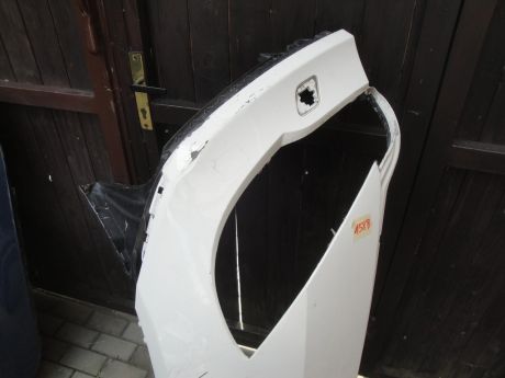 BMW X6 E71 blatník | vrakoviště BMW OPEL Praha