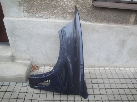 BMW X5 G05 blatník levý | vrakoviště BMW OPEL Praha