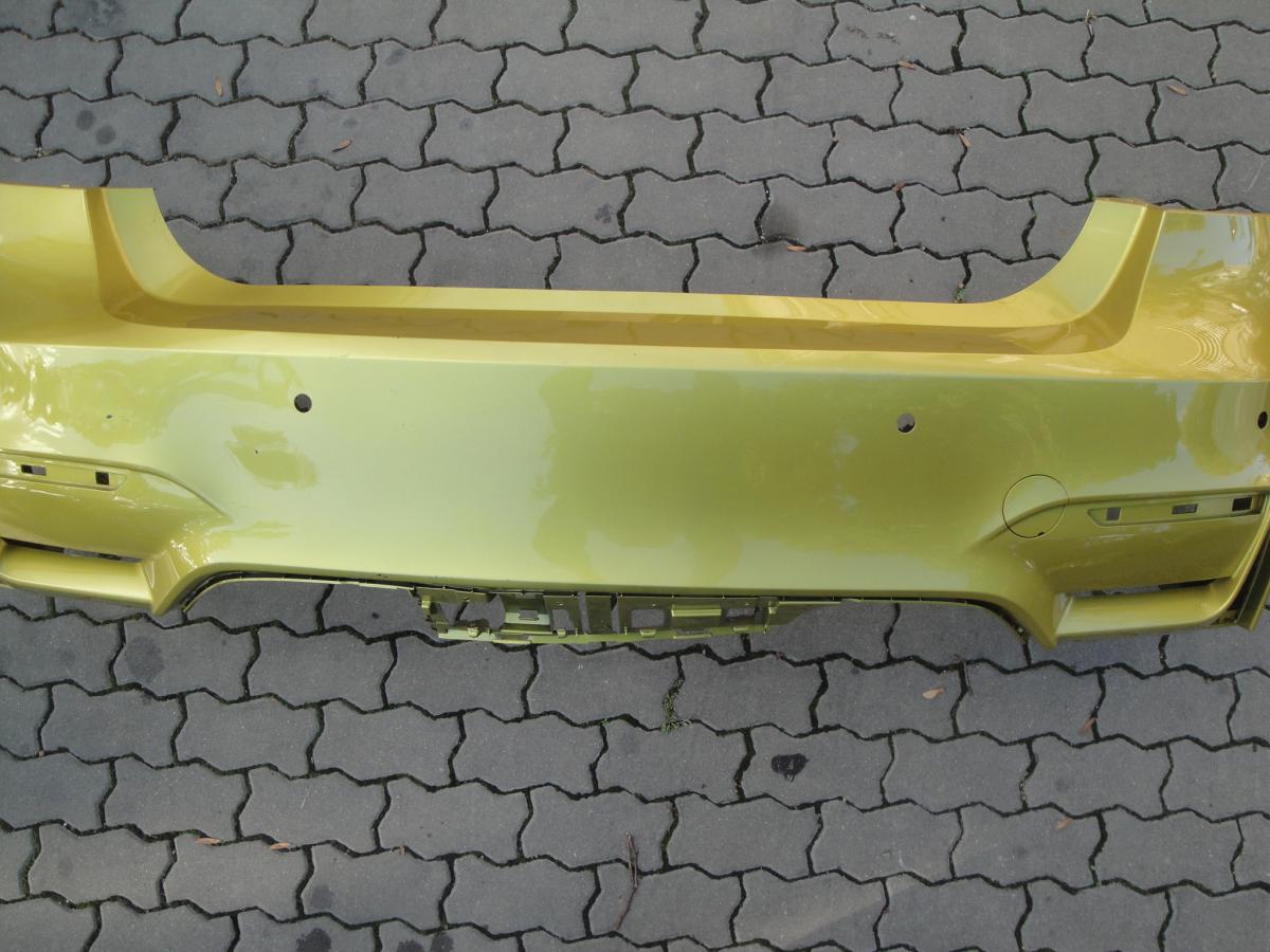 BMW M3 F80 zadní nárazník | vrakoviště BMW OPEL Praha