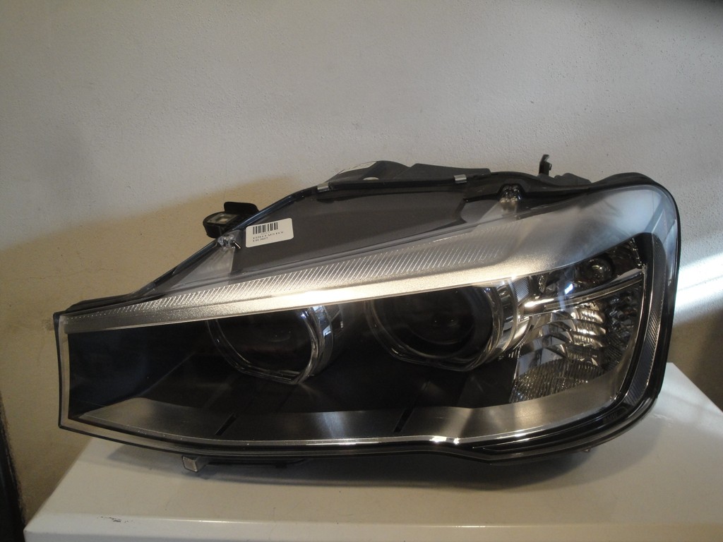 BMW X3 F25 facelift xenon dynamic levý | vrakoviště BMW OPEL Praha