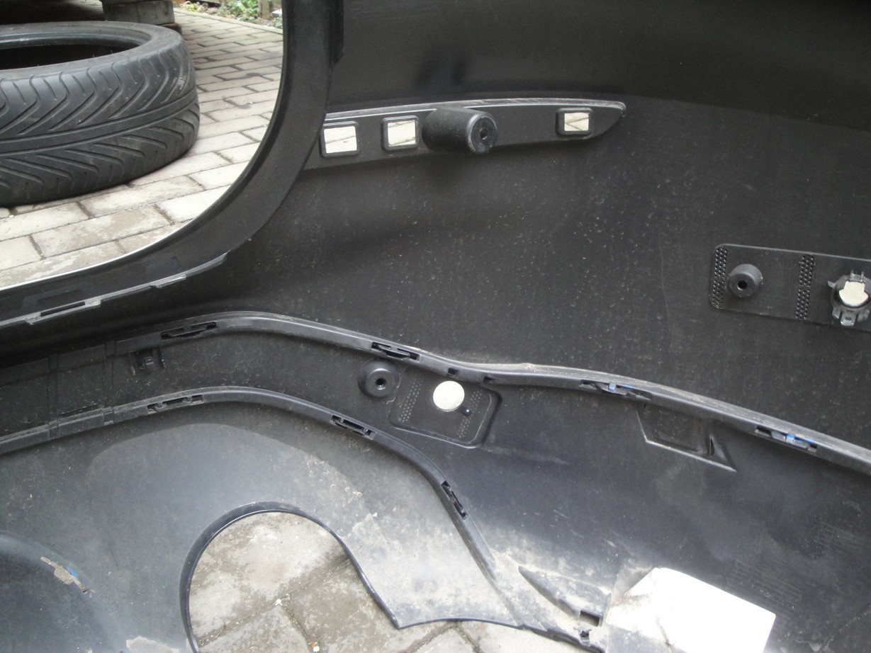 BMW X3 G01 zadní nárazník X-line | vrakoviště BMW OPEL Praha