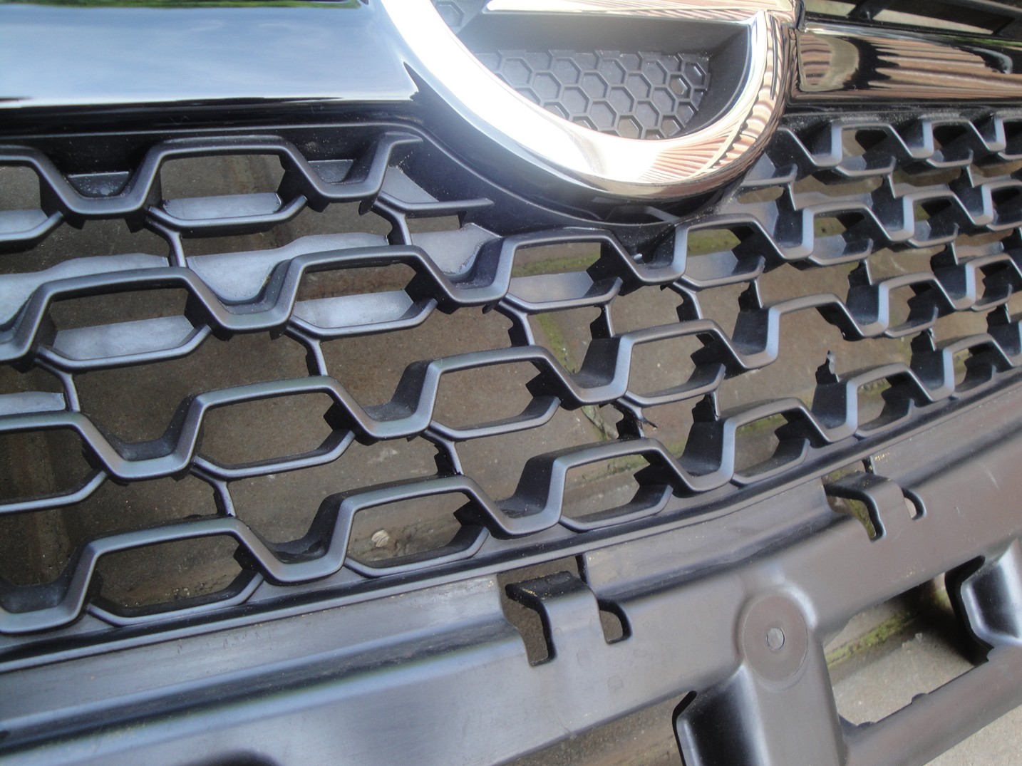 Opel adam maska | vrakoviště BMW OPEL Praha