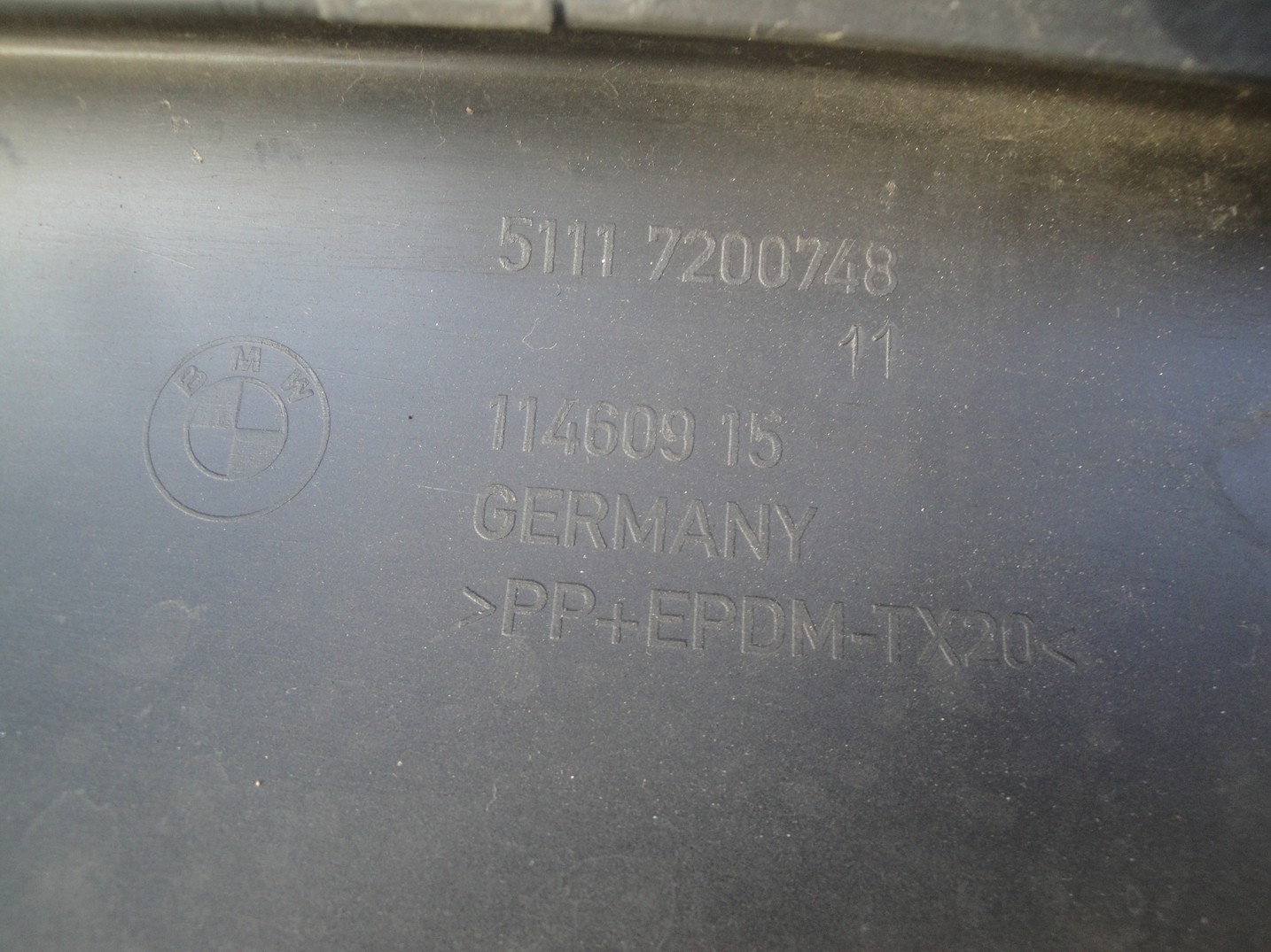 BMW 5 GT F07 přední nárazník | vrakoviště BMW OPEL Praha