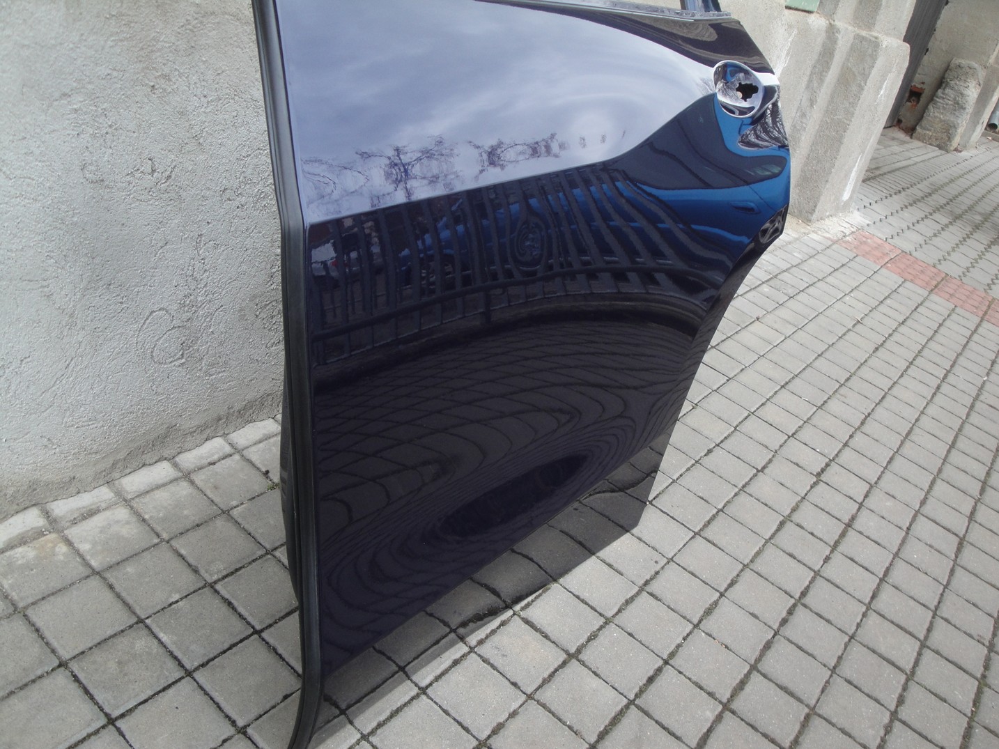 BMW X5 G05 levé zadní dveře | vrakoviště BMW OPEL Praha