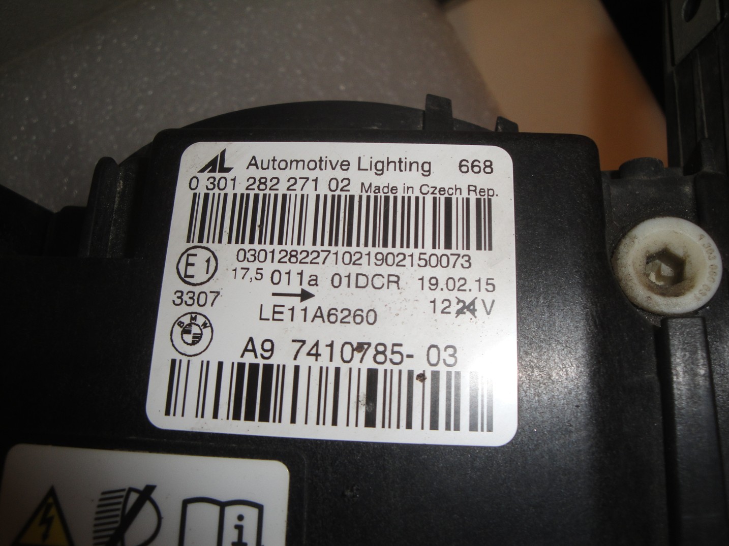 BMW 4 F32 levý bi-xenon | vrakoviště BMW OPEL Praha