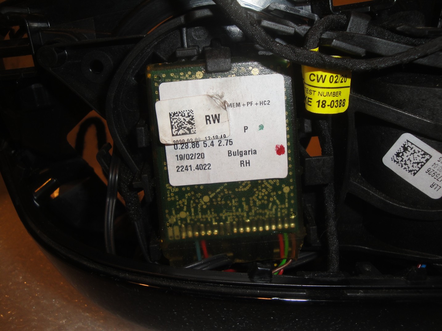 BMW 3 G20 pravé zrcátko | vrakoviště BMW OPEL Praha