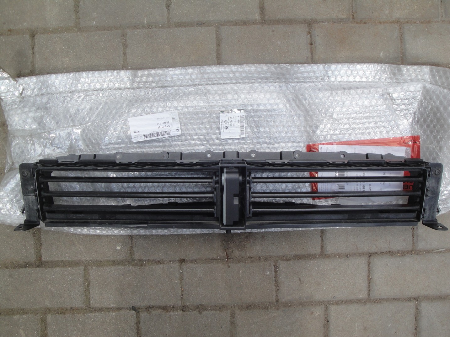 Opel astra K spodní žaluzie | vrakoviště BMW OPEL Praha