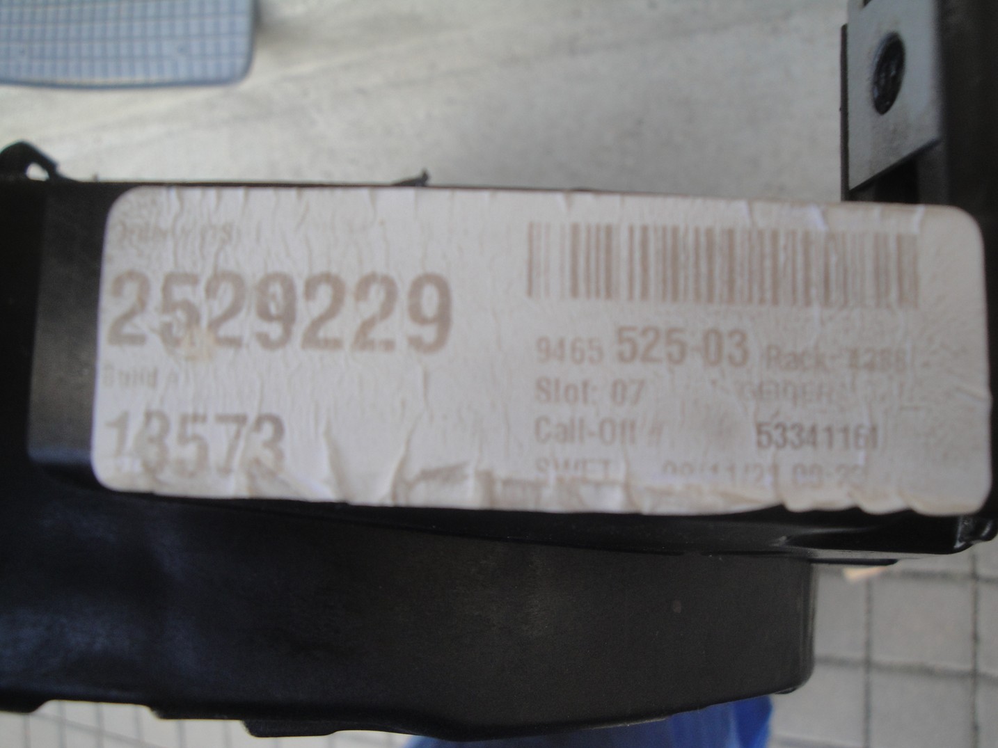 BMW X5 G05 horní žaluzie | vrakoviště BMW OPEL Praha