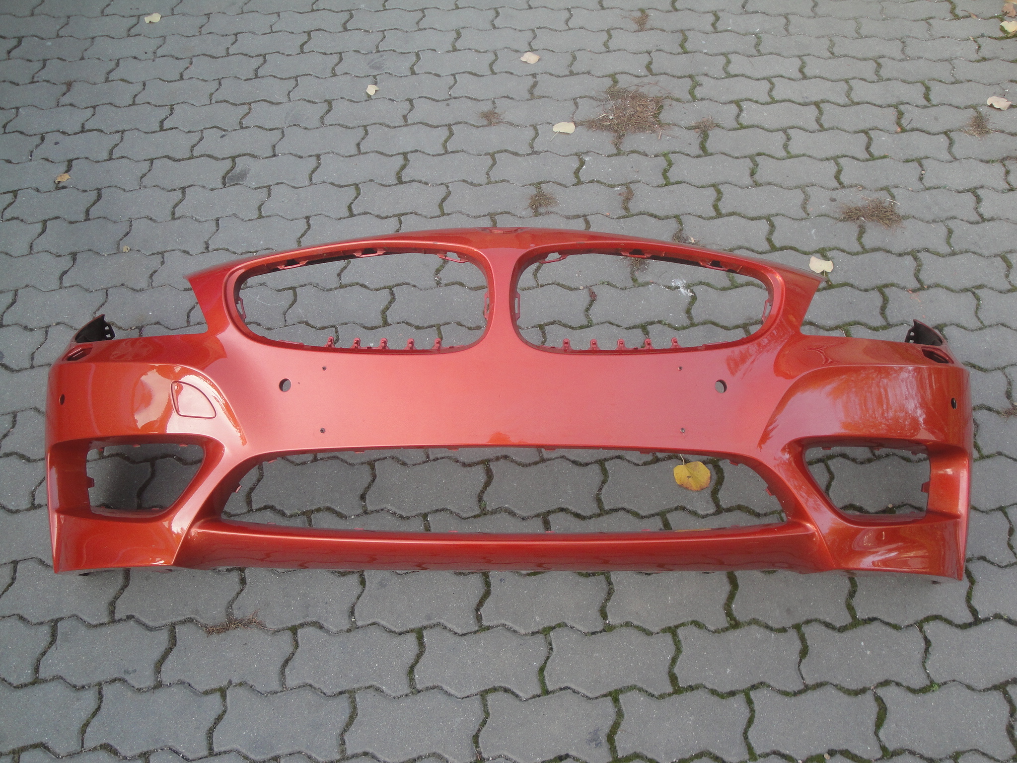 BMW Z4 E89 přední nárazník M-paket | vrakoviště BMW OPEL Praha