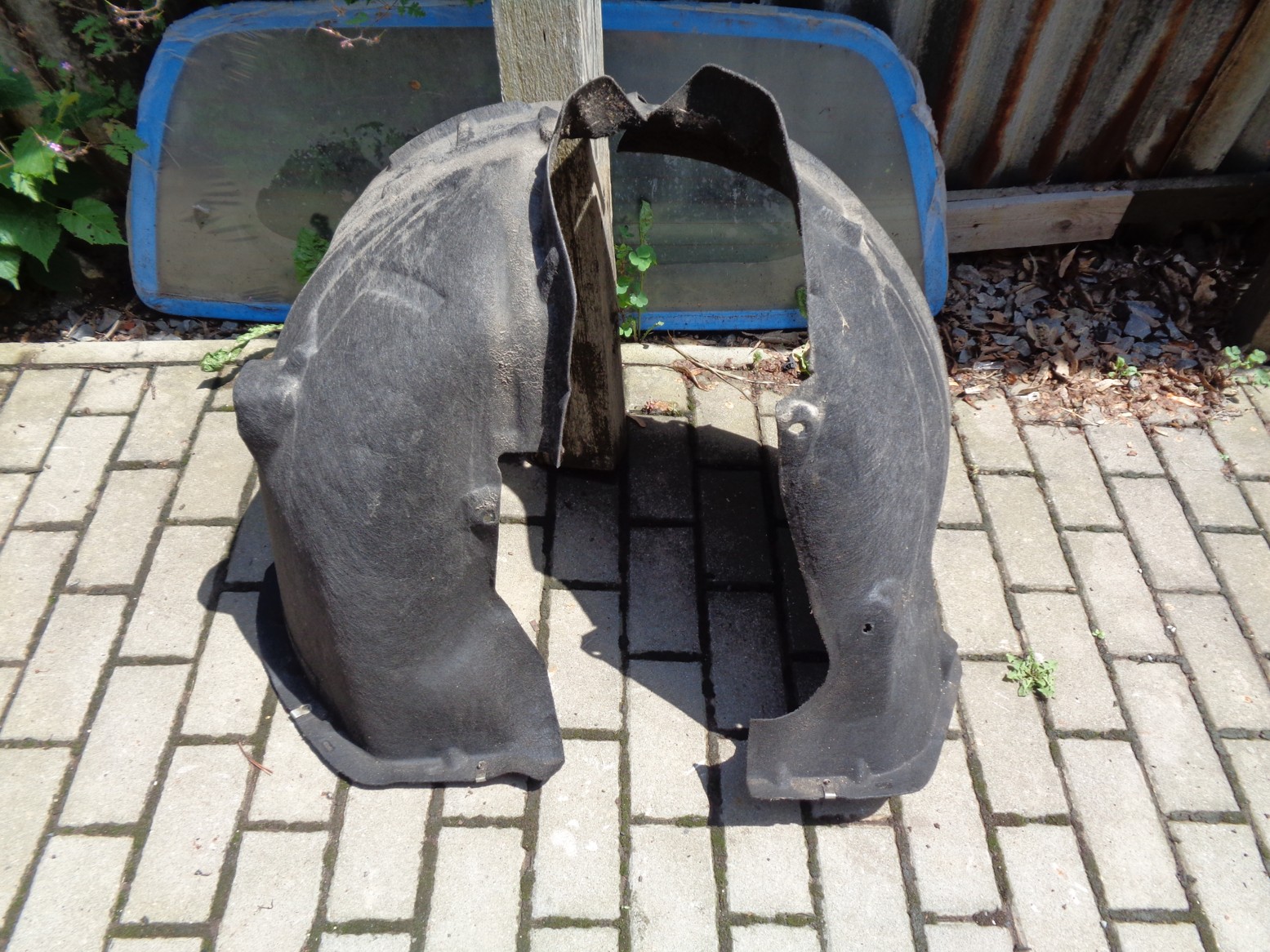 Opel astra K přední plastový podběh pravý | vrakoviště BMW OPEL Praha