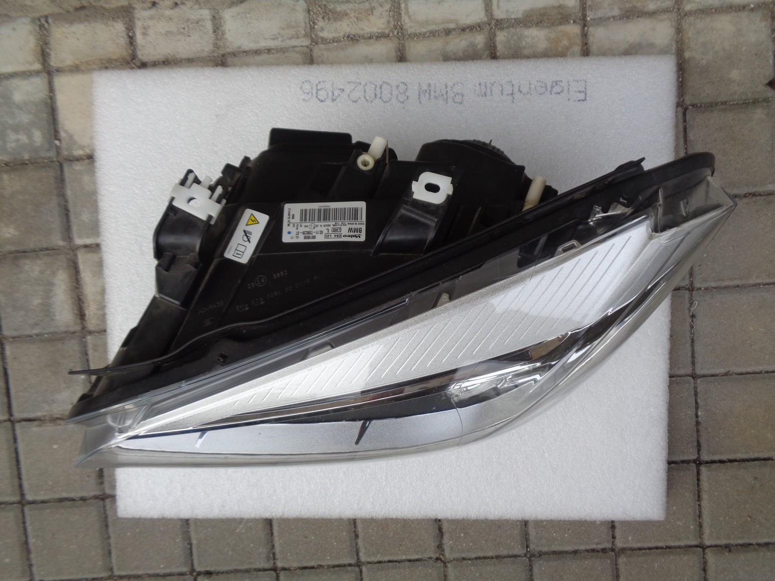 BMW X1 E84 LCI levý xenon | vrakoviště BMW OPEL Praha