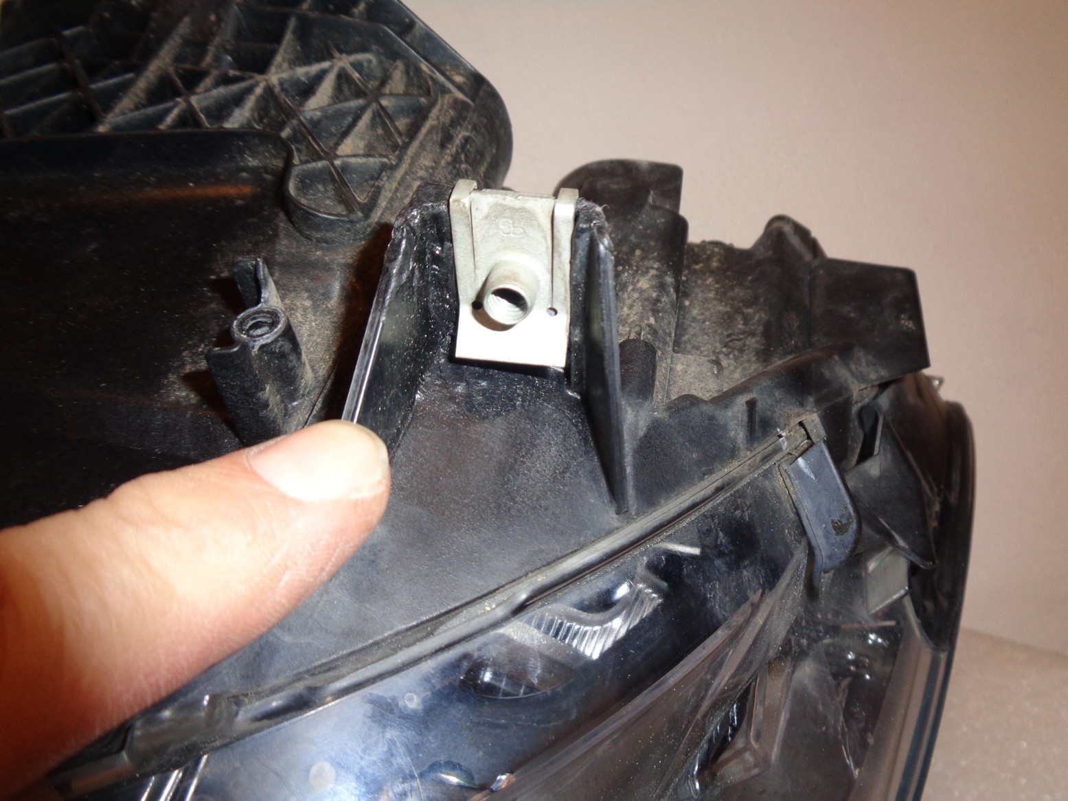 BMW 5 F10LCI světlo Adaptive LED | vrakoviště BMW OPEL Praha